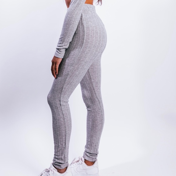 samunsboutique | Tops | Nwt Ribbed Cable Knit Two Piece Set | Poshmark